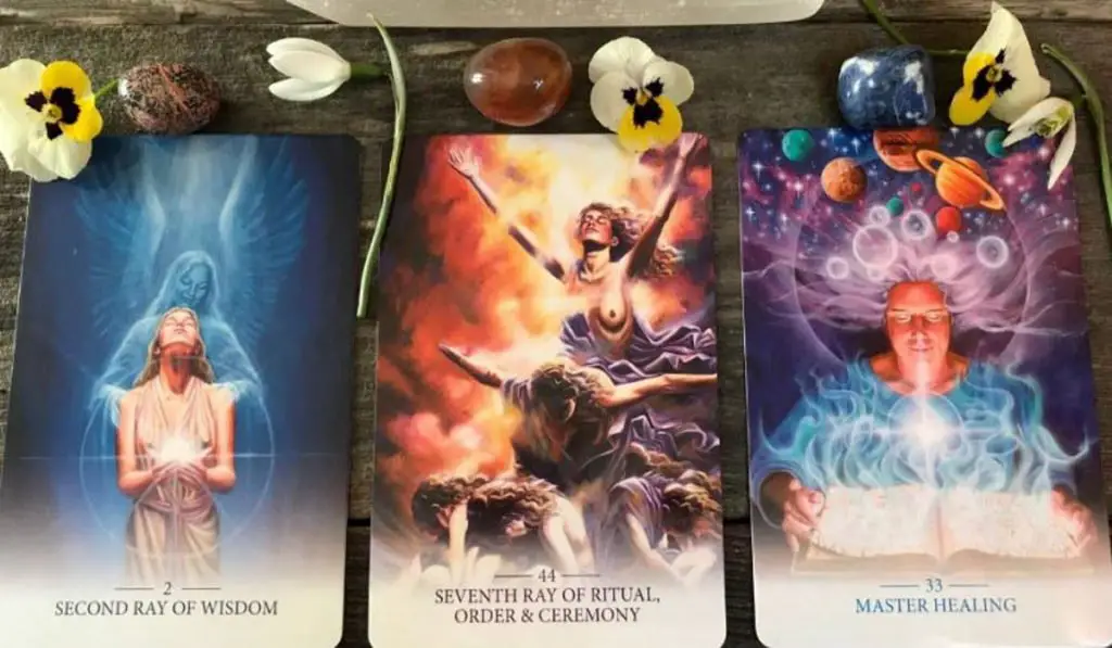 The Lightworker Oracle – Choose a Card and See The Message You Must ...